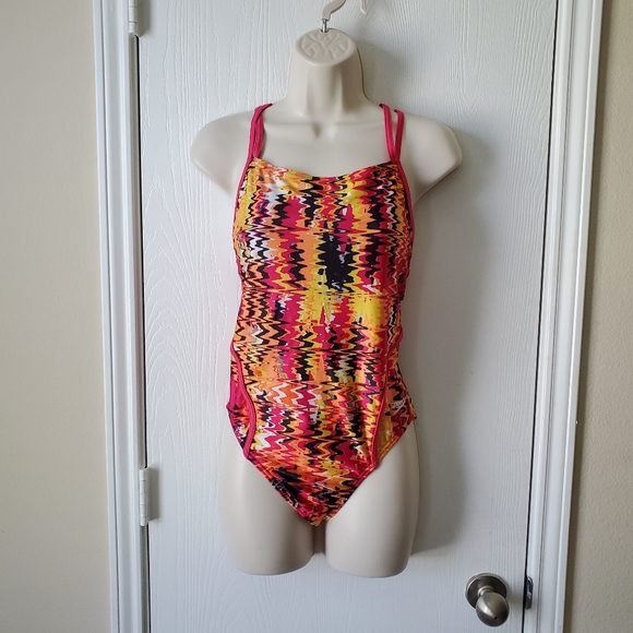 Speedo | Swim | Speedo One Piece Wave Volt Swimsuit 36 | Poshmark